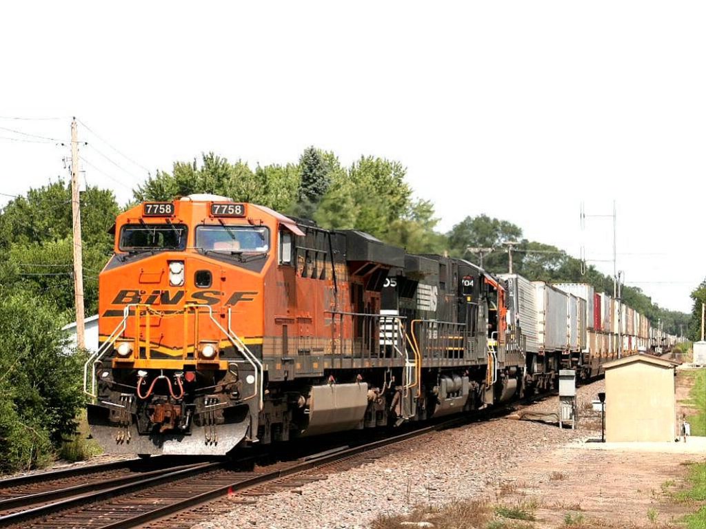 BNSF 7758